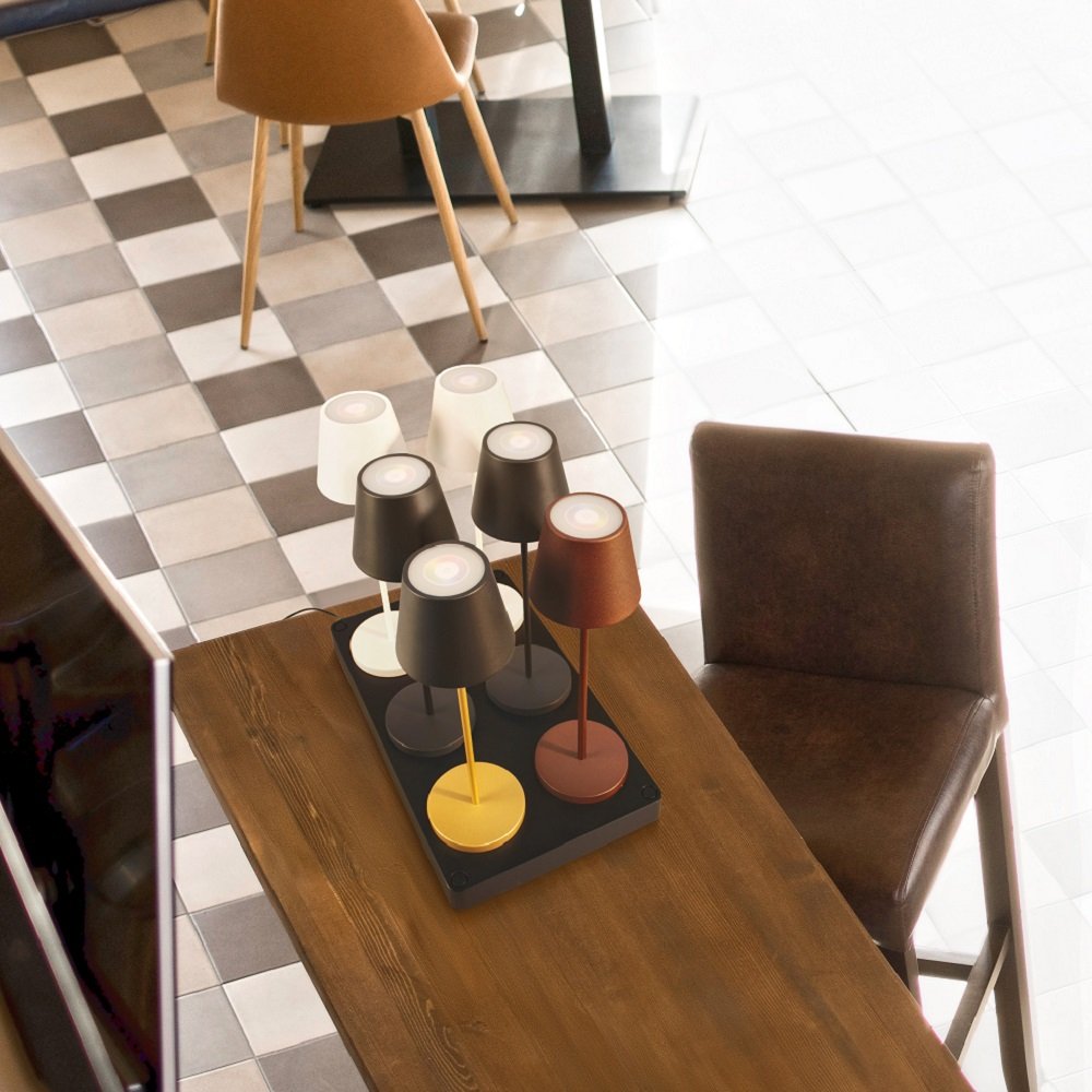 FHL easy 850341 Ladestation Charging schwarz 6 Anschlüsse --> Leuchten ...